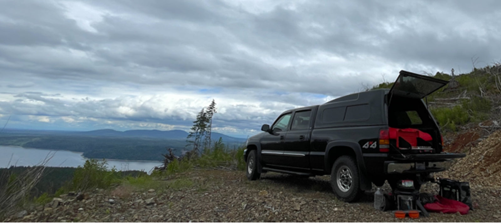 RIGS WE DIG: A SMART SIERRA BED BUILD OUT FOR MAX VERSATILITY - HEST